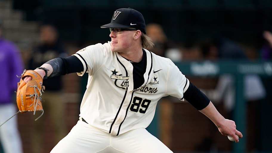 Razorbacks reload for next season from Vanderbilt for the second year
