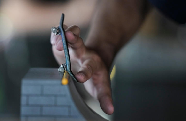 Utah’s first fingerboard shop is banking on nostalgia and local community