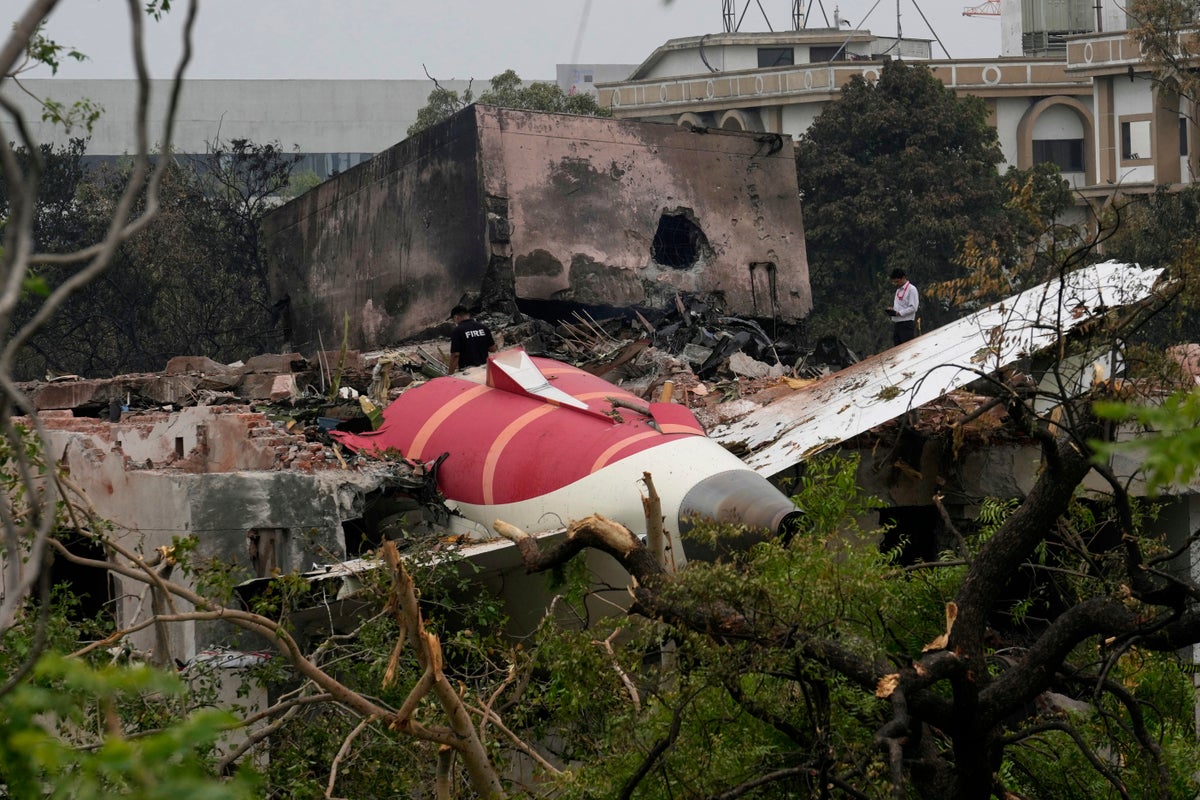 Air India flight crash: Not easy to ‘accidentally’ cut off fuel ...