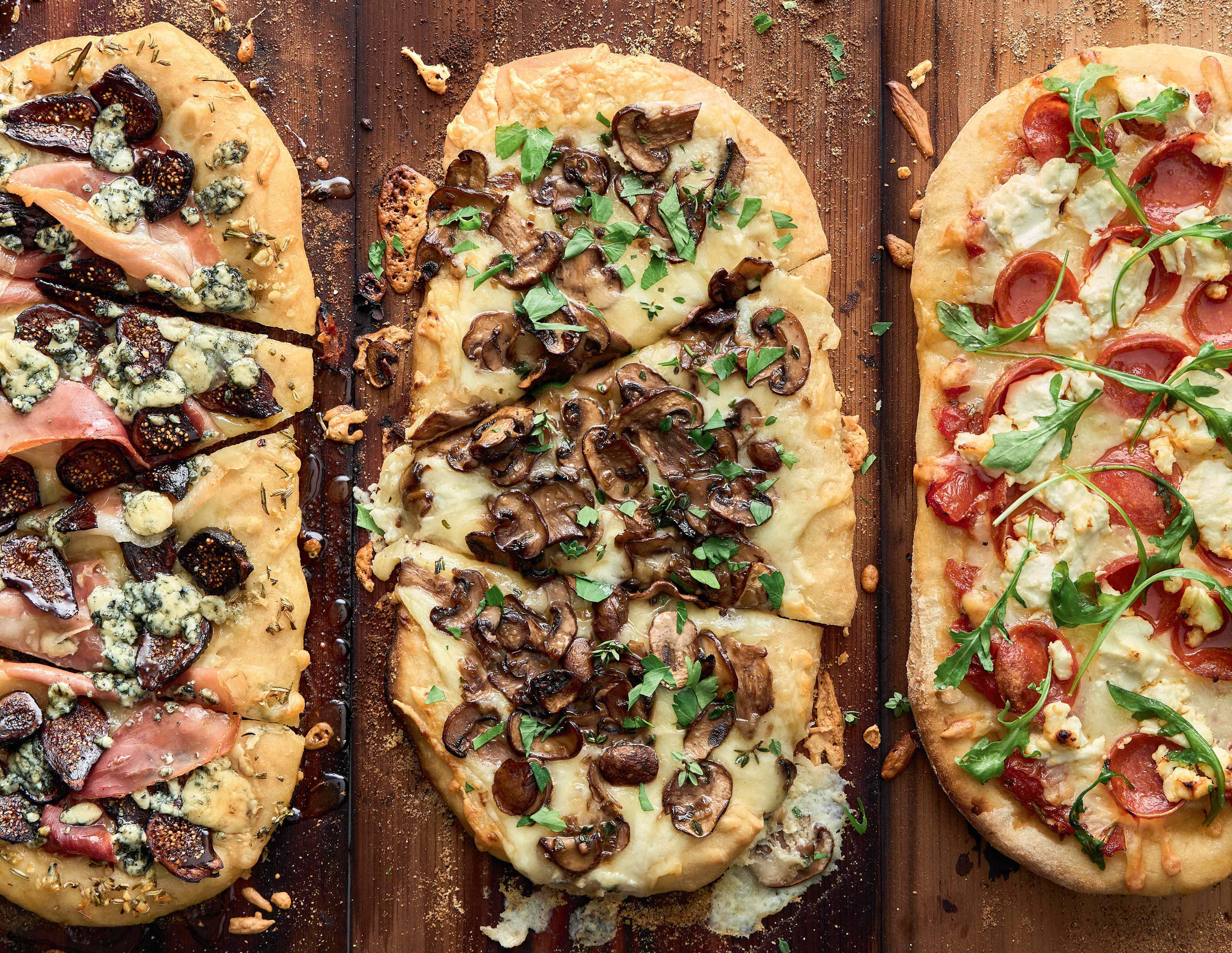 Turn your grill into a high-heat pizza oven with this simple trick