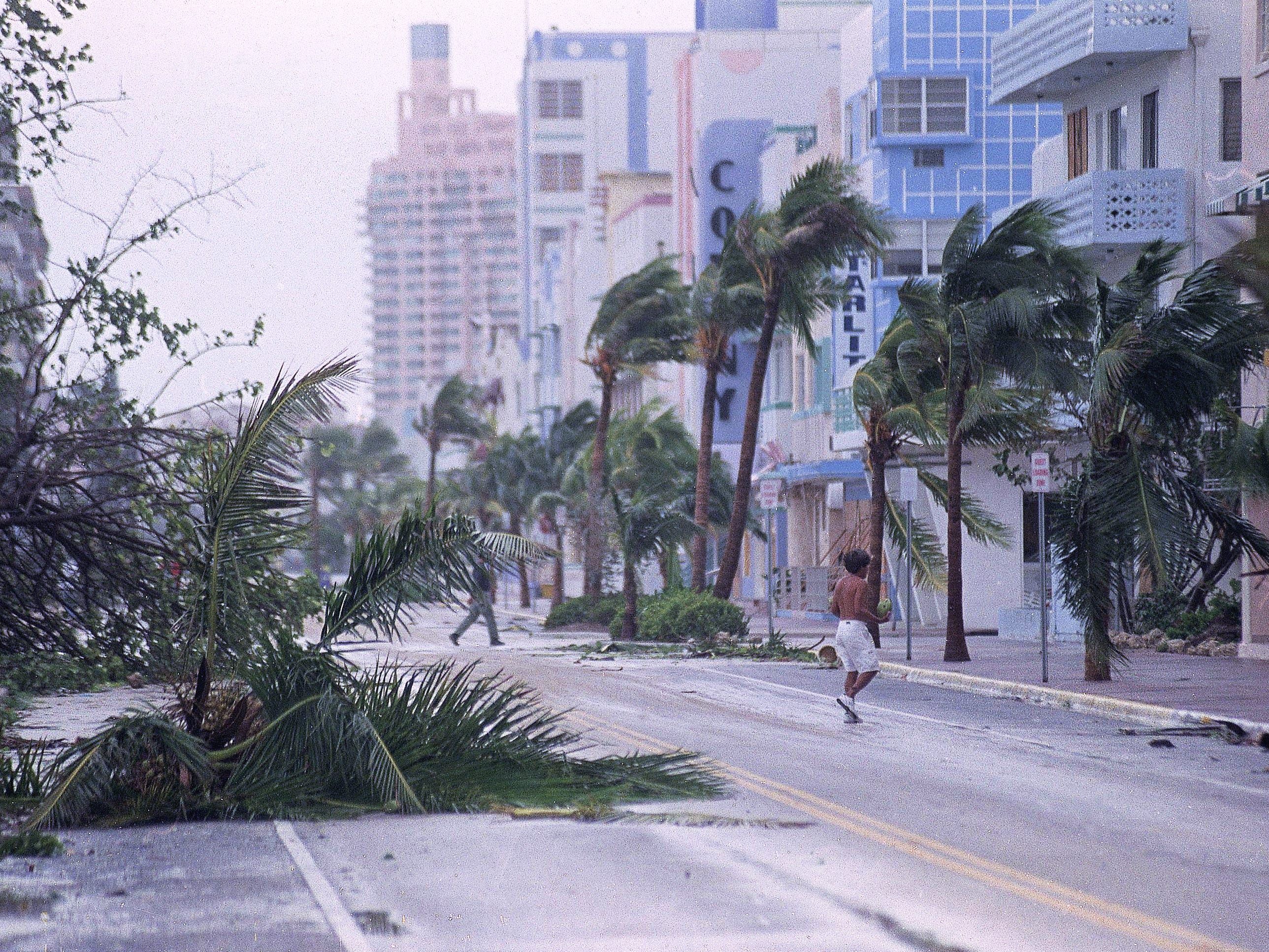 26 photos of the worst hurricanes to have hit the US