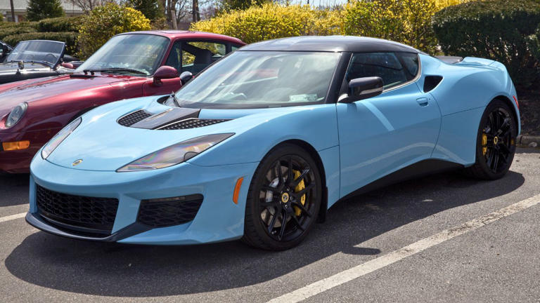 10 Exotic cars with surprisingly common engines