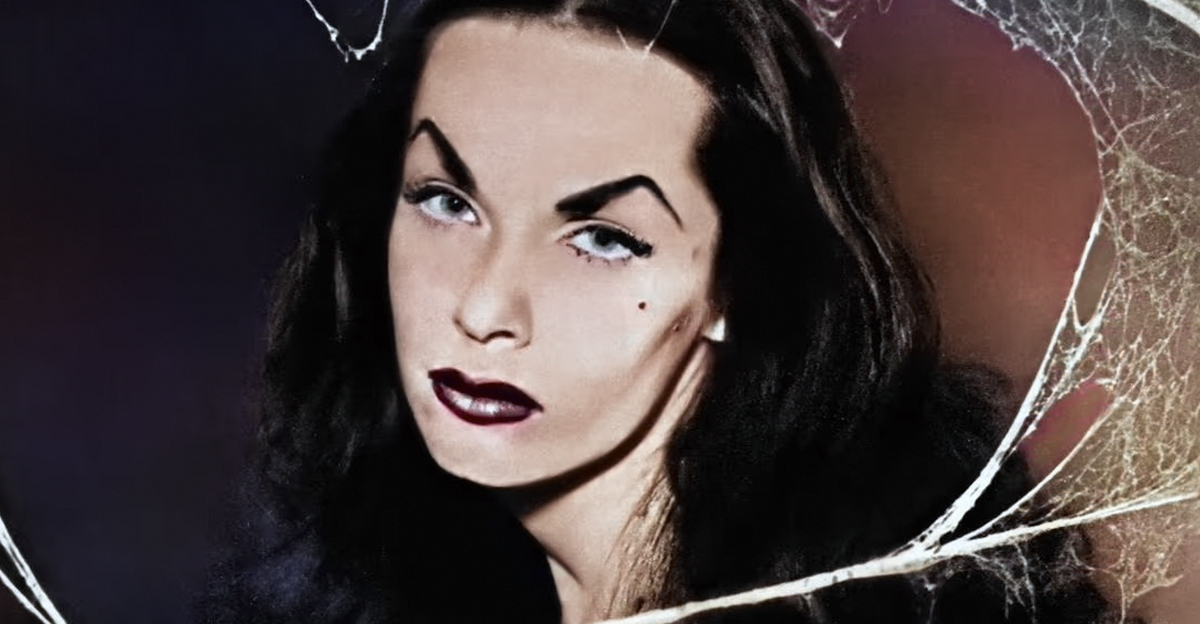 The Real Vampira Lived A Dark And Desperate Life