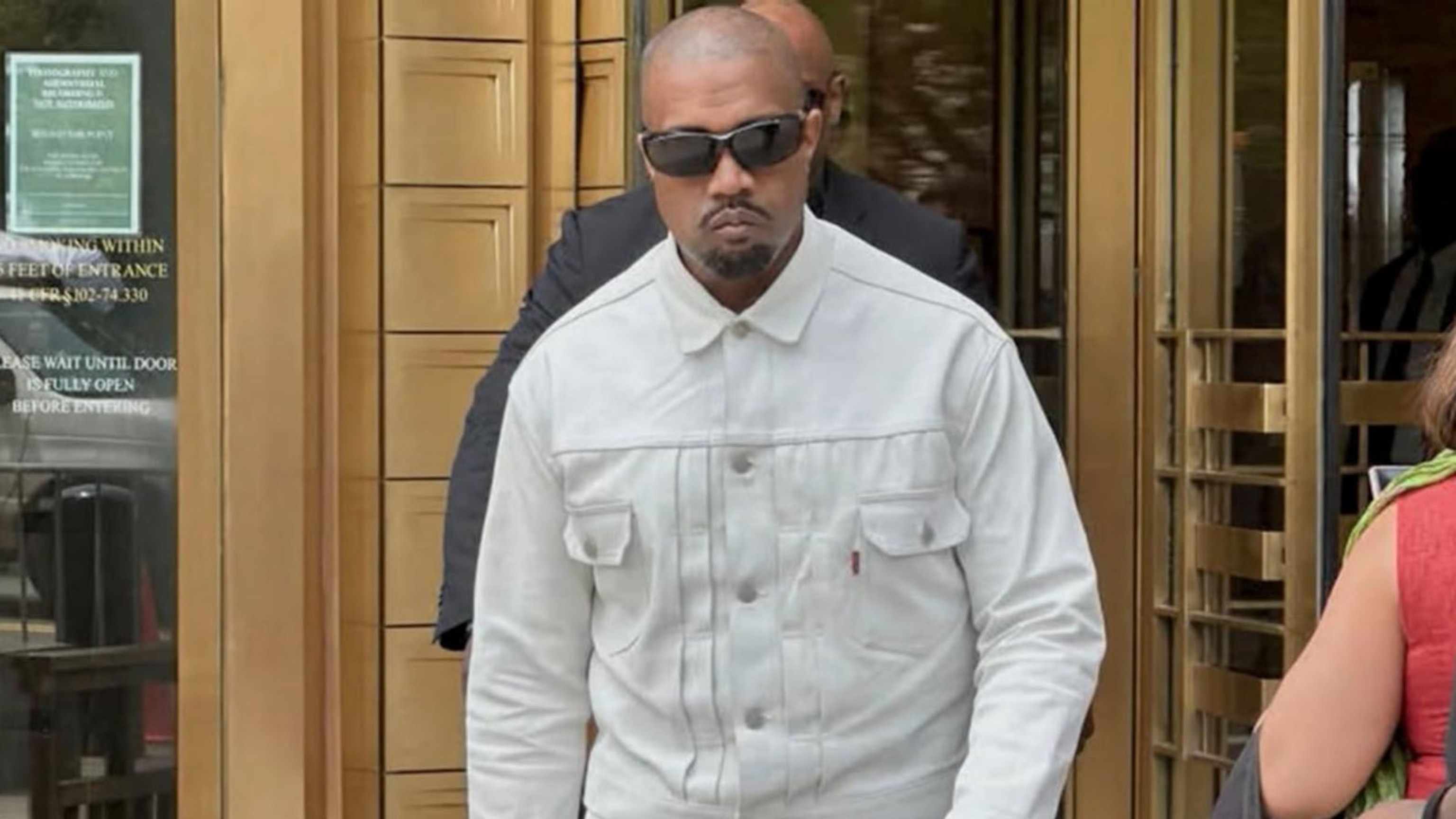 Controversial rapper Ye Arrives in Court to Support Sean Combs