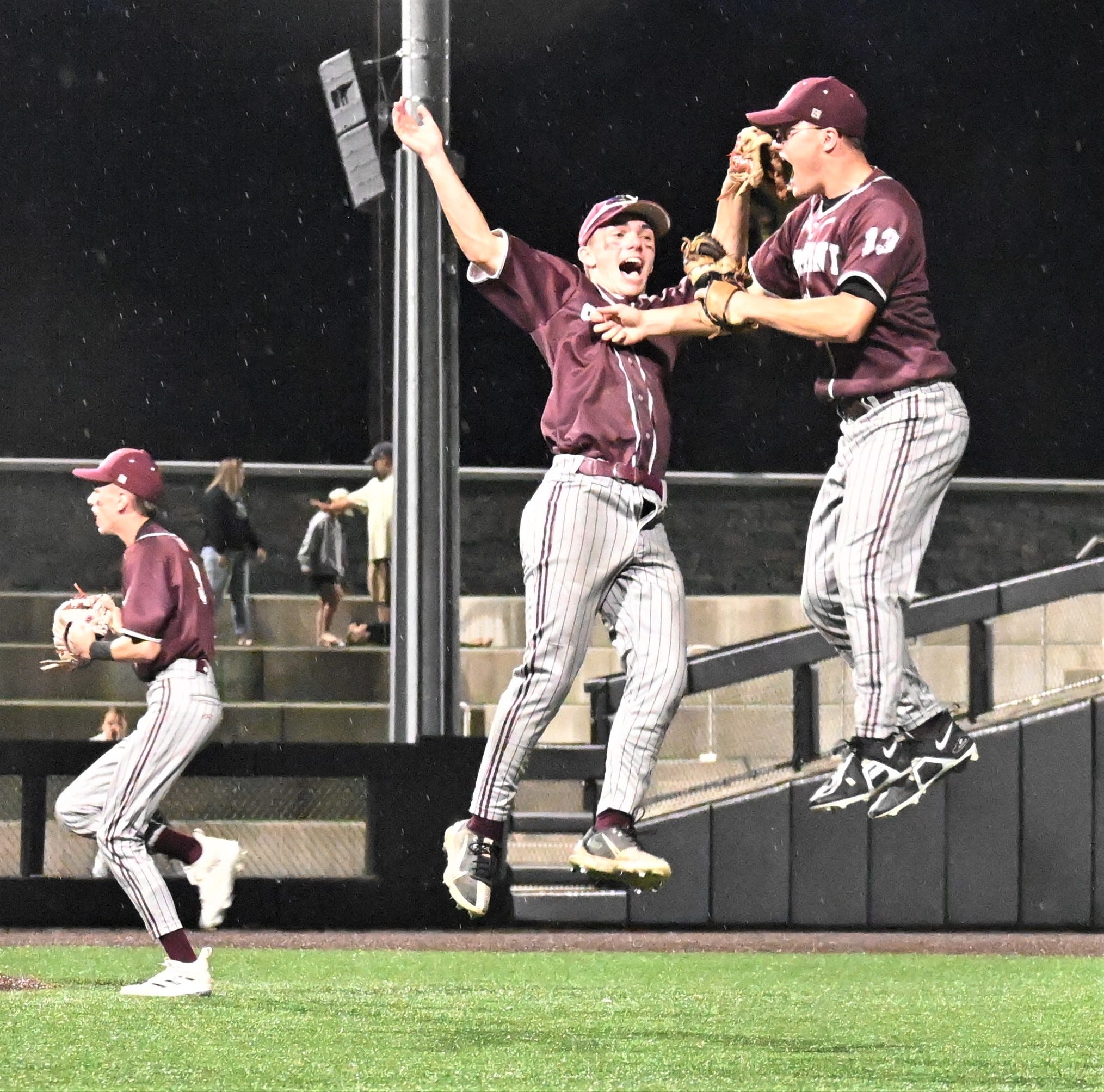 Live updates as Oriskany, Notre Dame play state baseball semifinals Friday
