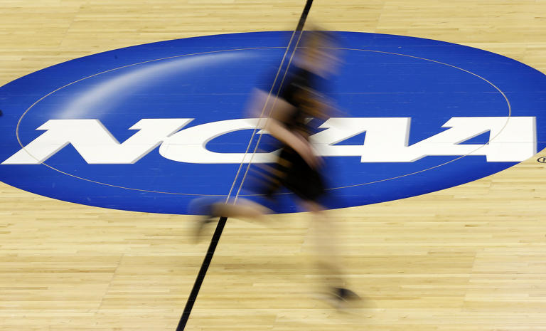 Bettors and players fixed dozens of NCAA basketball games, prosecutors say