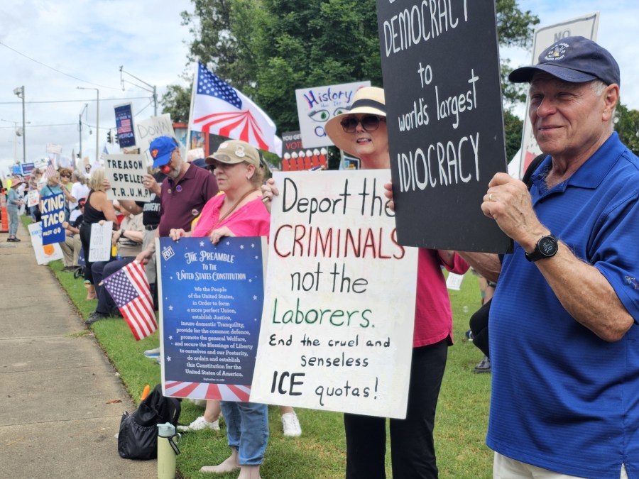 Thousands gather for ‘No Kings Day’ protest throughout the Mid-South