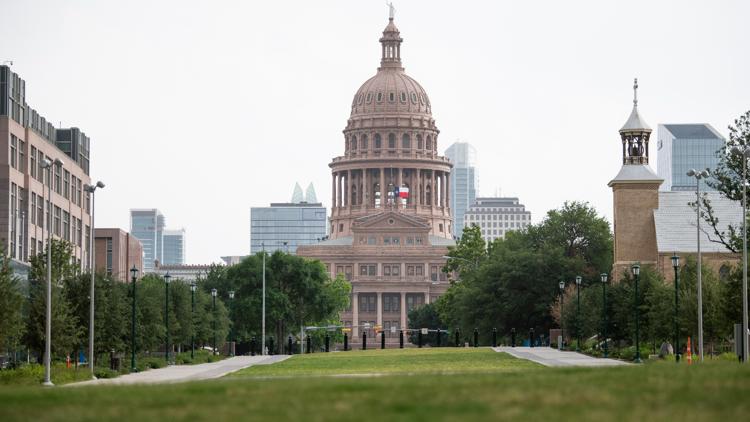 Texas lawmakers end special session without taking any action to ban or ...