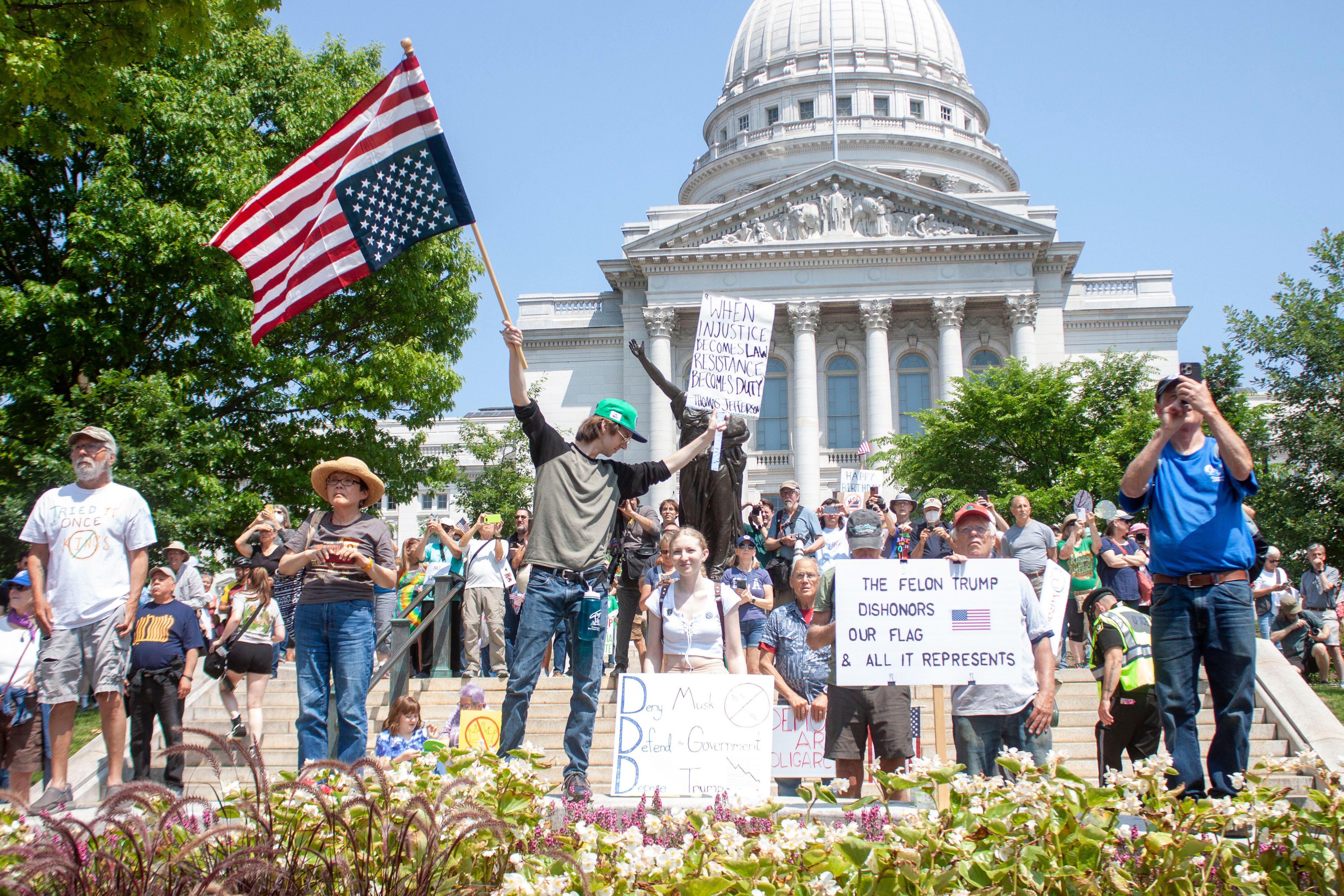 When are the Oct. 18 No Kings protests happening in Wisconsin?