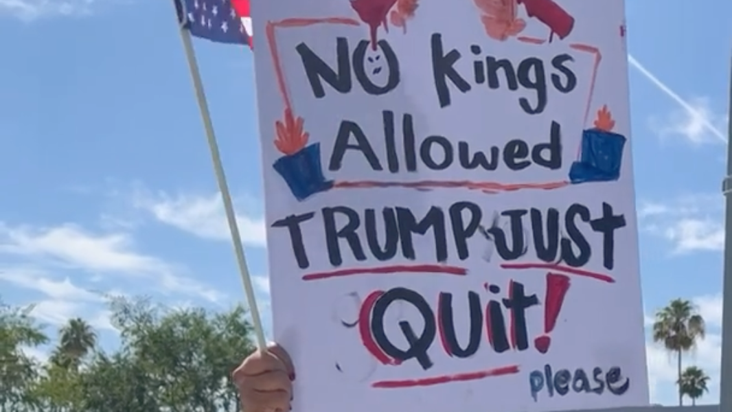 ‘No Kings' protesters flood Fresno's River Park area. ‘It's a trauma we ...