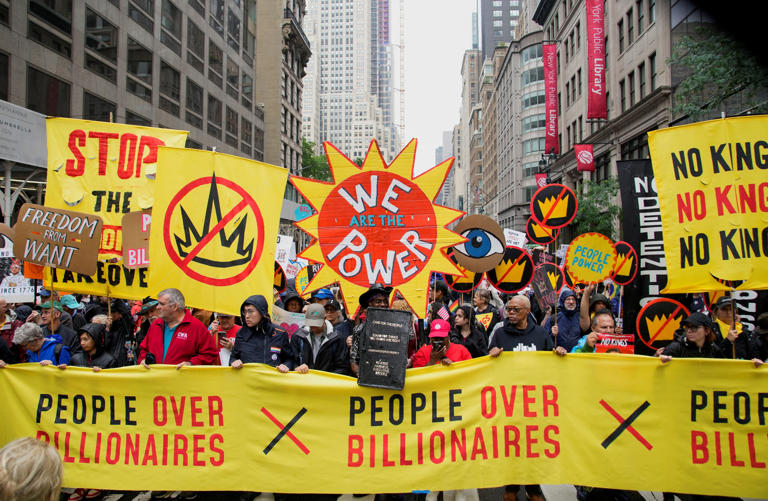 Hundreds of Thousands Mock Trump With ‘No Kings’ Protests in Every State