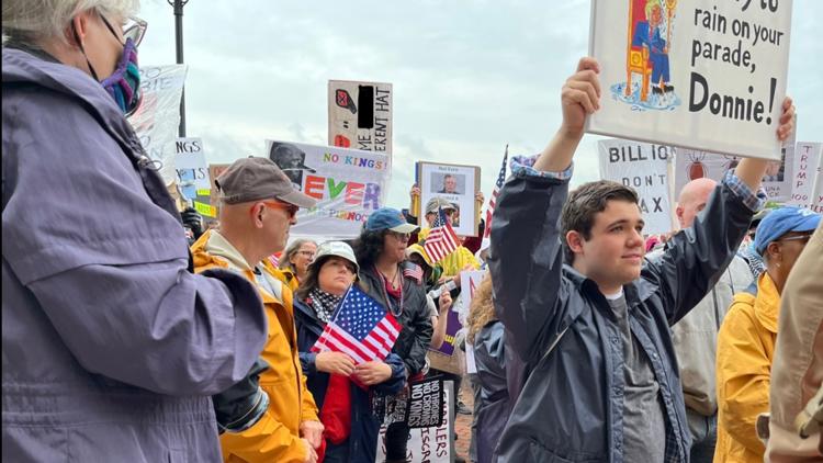Over 10,000 people peacefully gather at Connecticut State Capitol for ...