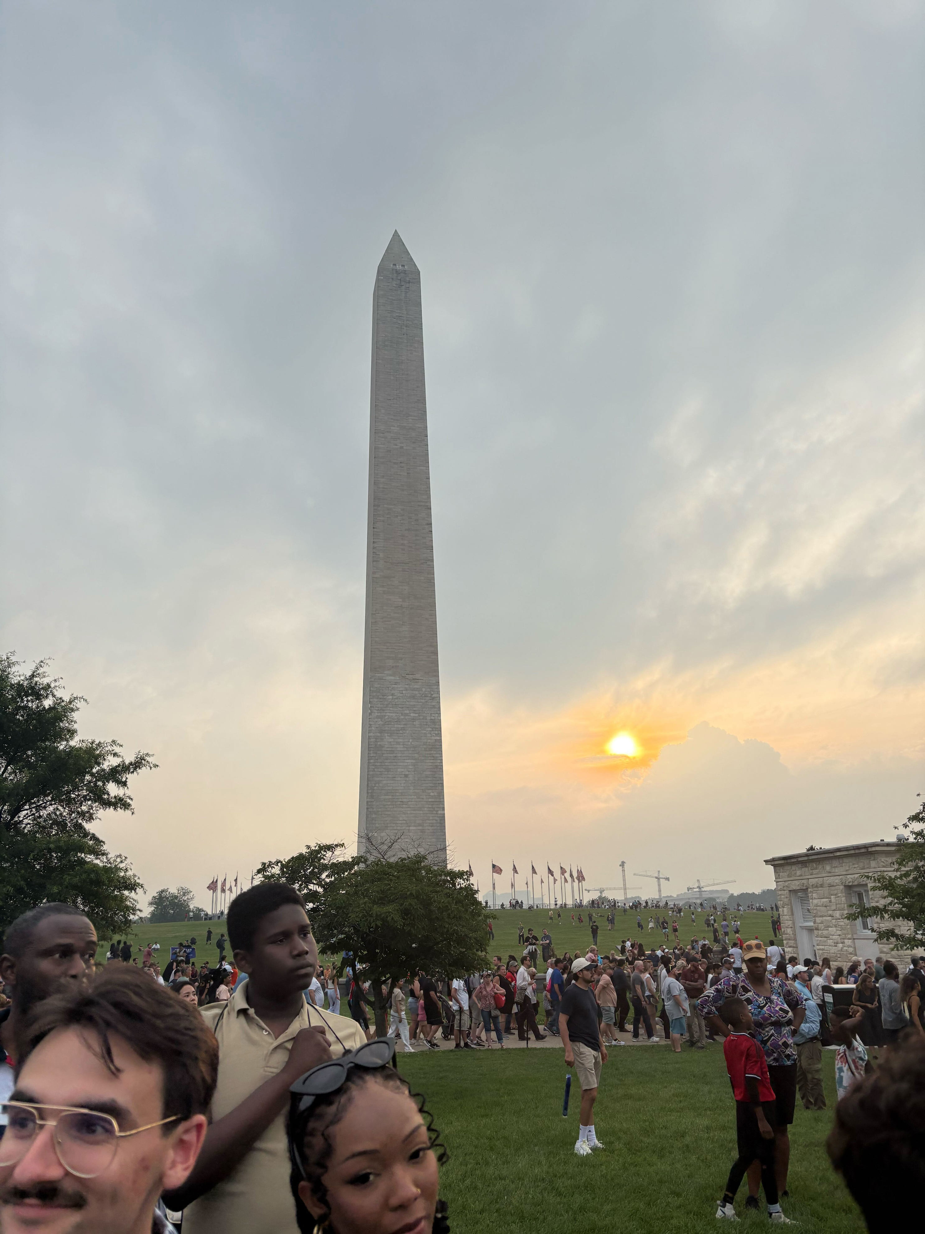 At military parade, Trump praises Army’s legacy and fireworks light D.C ...