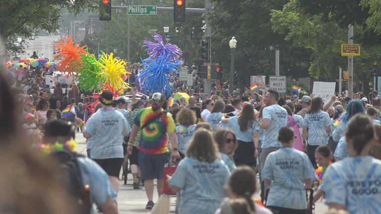 Downtown parade, festival marks 25 years of Sioux Falls Pride