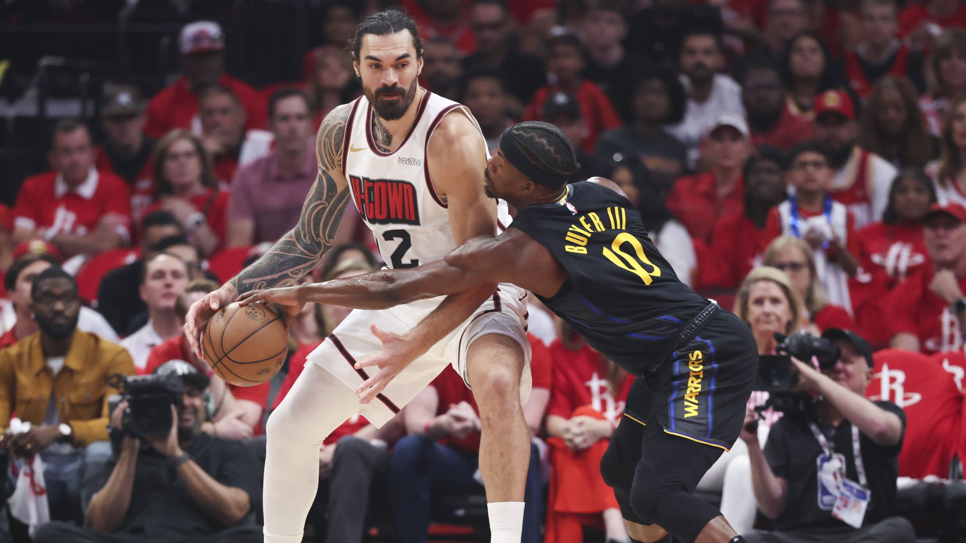 Steven Adams signs three-year, $39 million deal with Rockets
