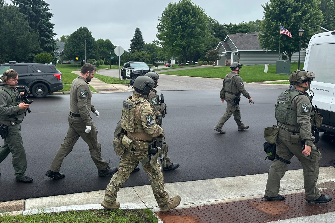 Elected officials call shootings of Minnesota legislators horrific ...