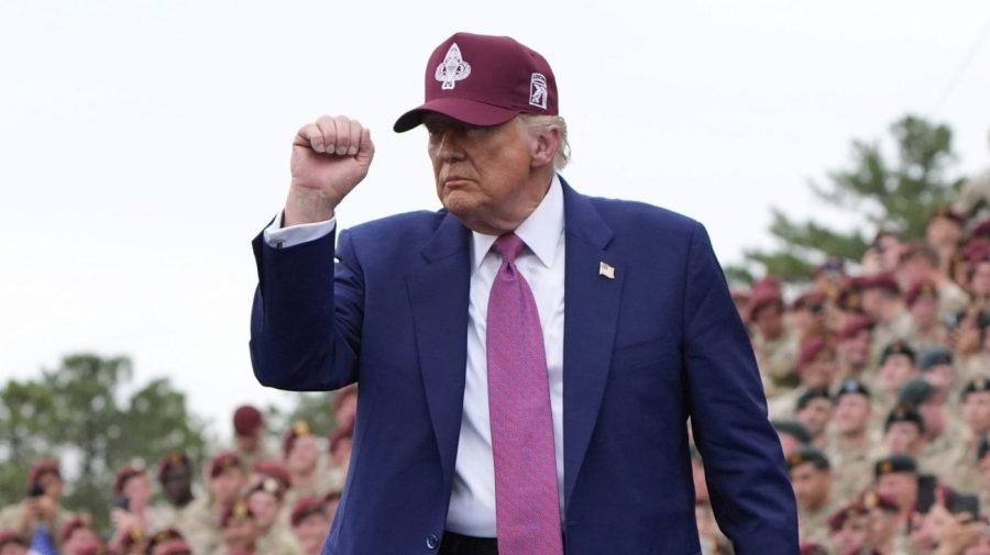 Trump shares enthusiasm for DC military parade ‘RAIN OR SHINE’