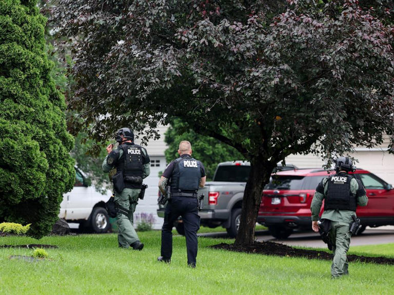 Minnesota assassination suspect Vance Boelter on the run; wore ...