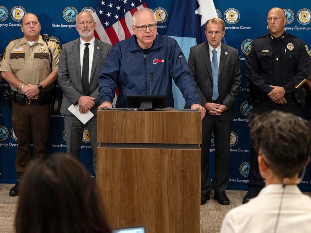 Minnesota assassination suspect Vance Boelter on the run; wore ...