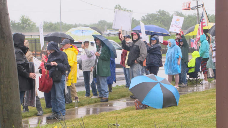 North Ridgeville holds ‘No Kings Rally’ in pouring rain