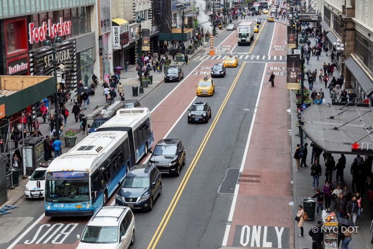 No more cars on 34th St: busway clears final hurdle, despite wild ...