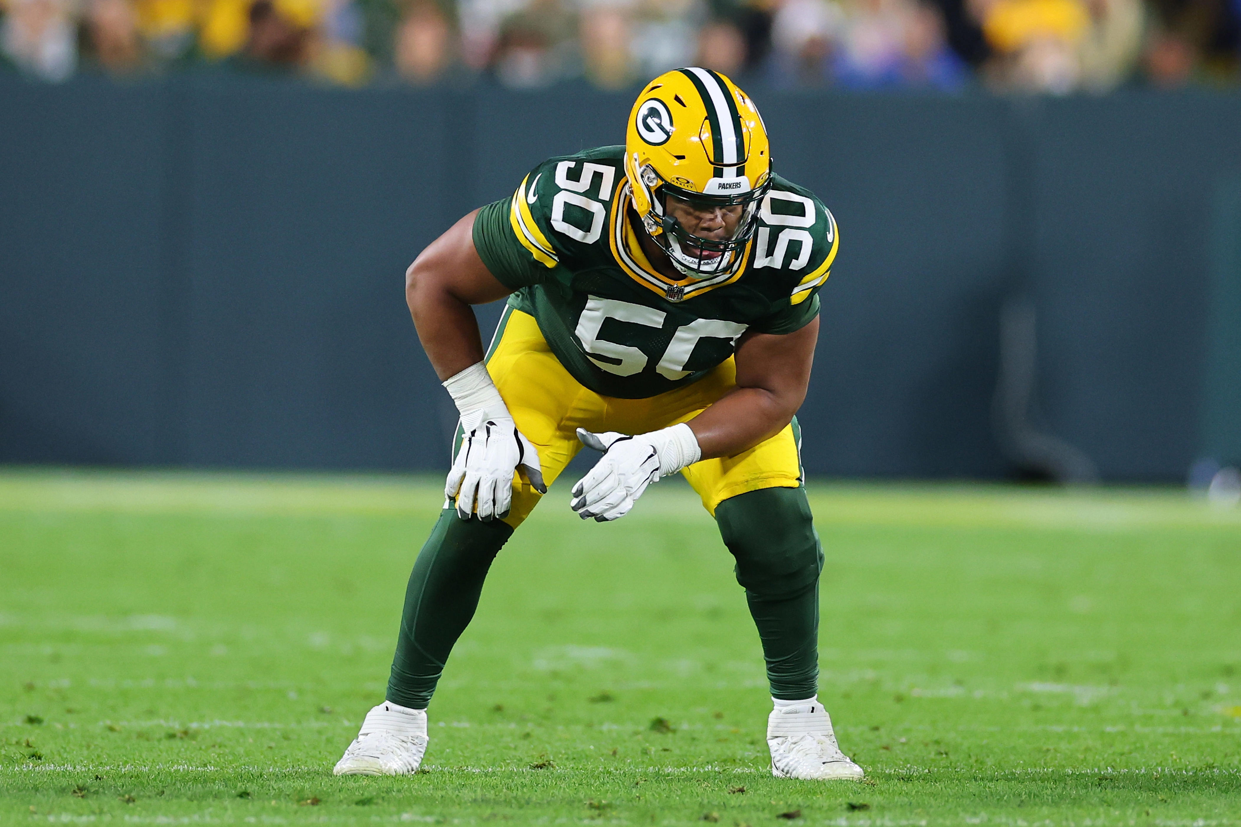 Packers announce contract extension for right tackle Zach Tom