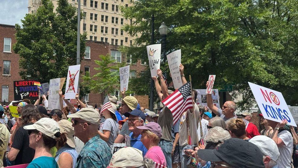Indivisible Lynchburg hosting 'No Kings' protest against Army parade ...