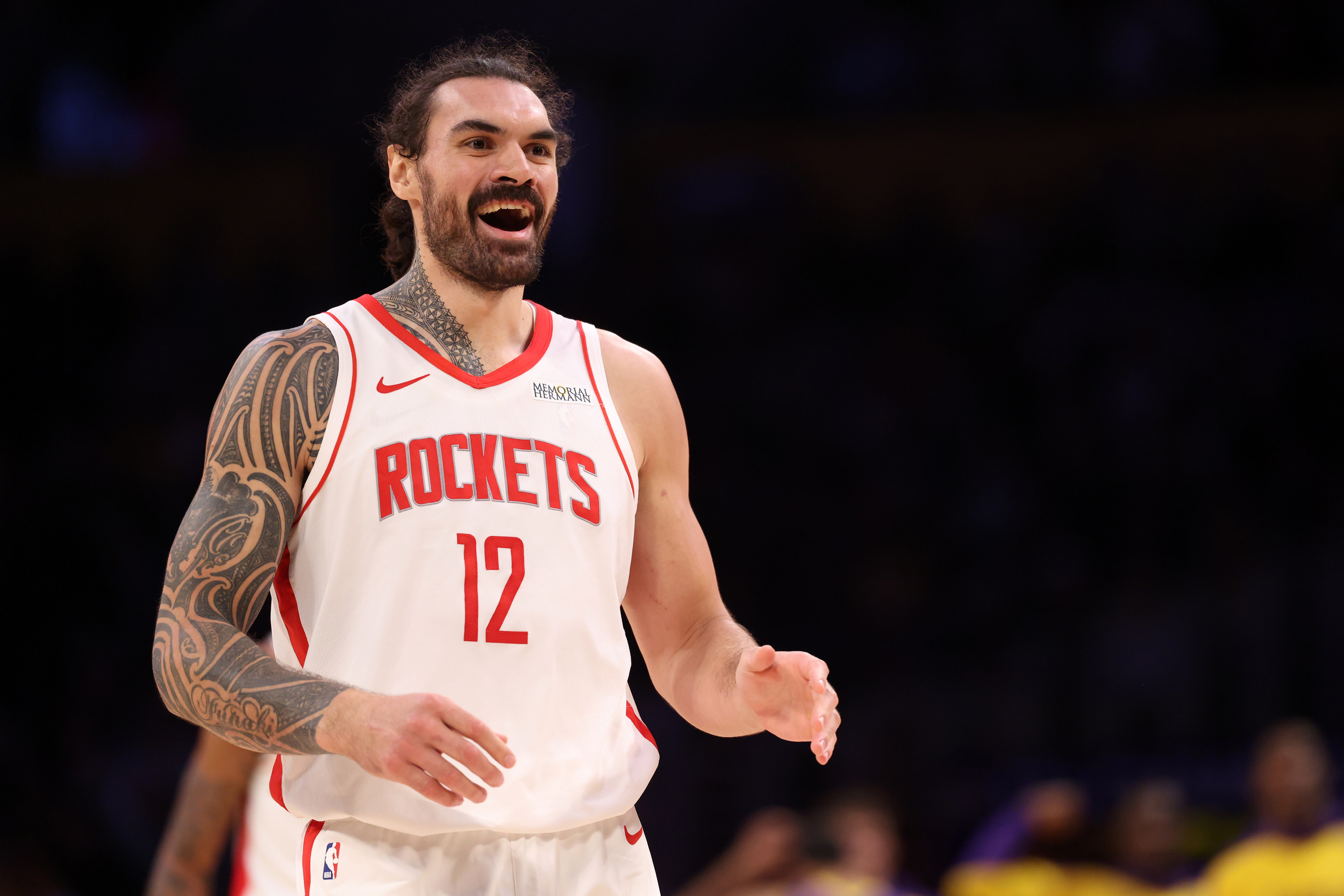 Rockets give huge contract to veteran bench player