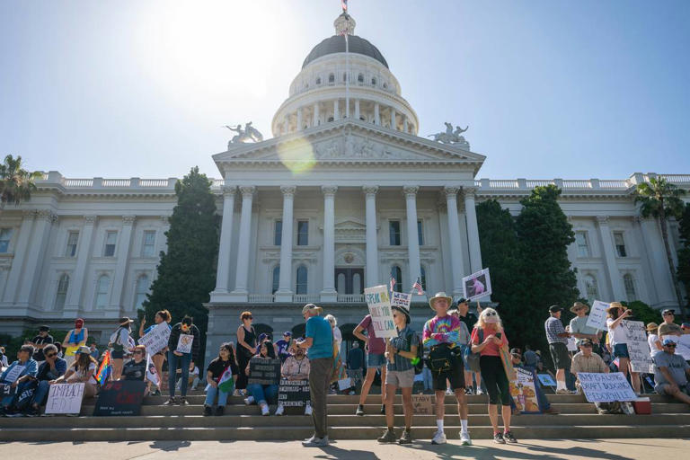Live Updates: Protesters converge on California state Capitol for ‘No ...