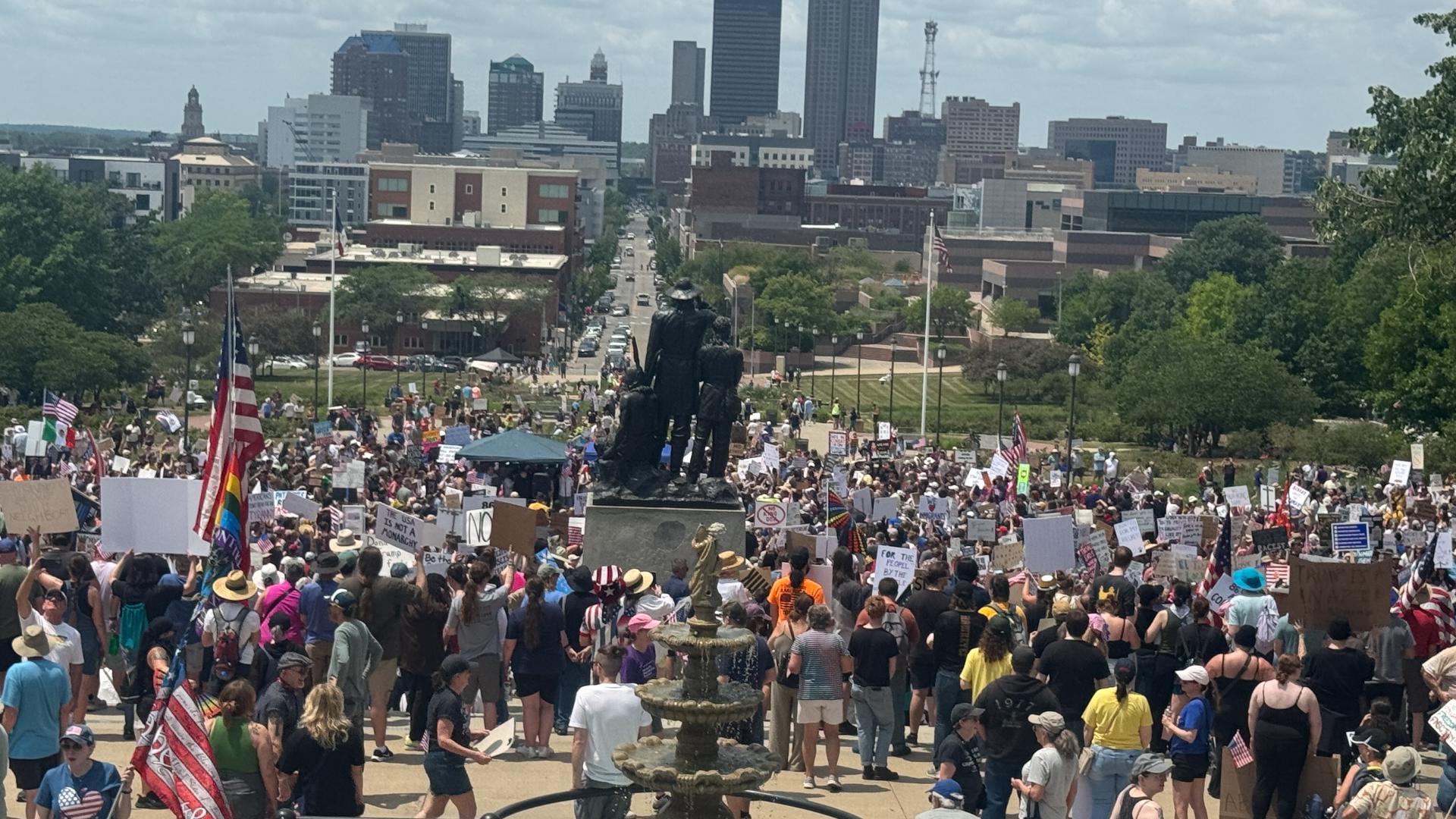 ‘No Kings’ protest brings thousands to Iowa State Capitol