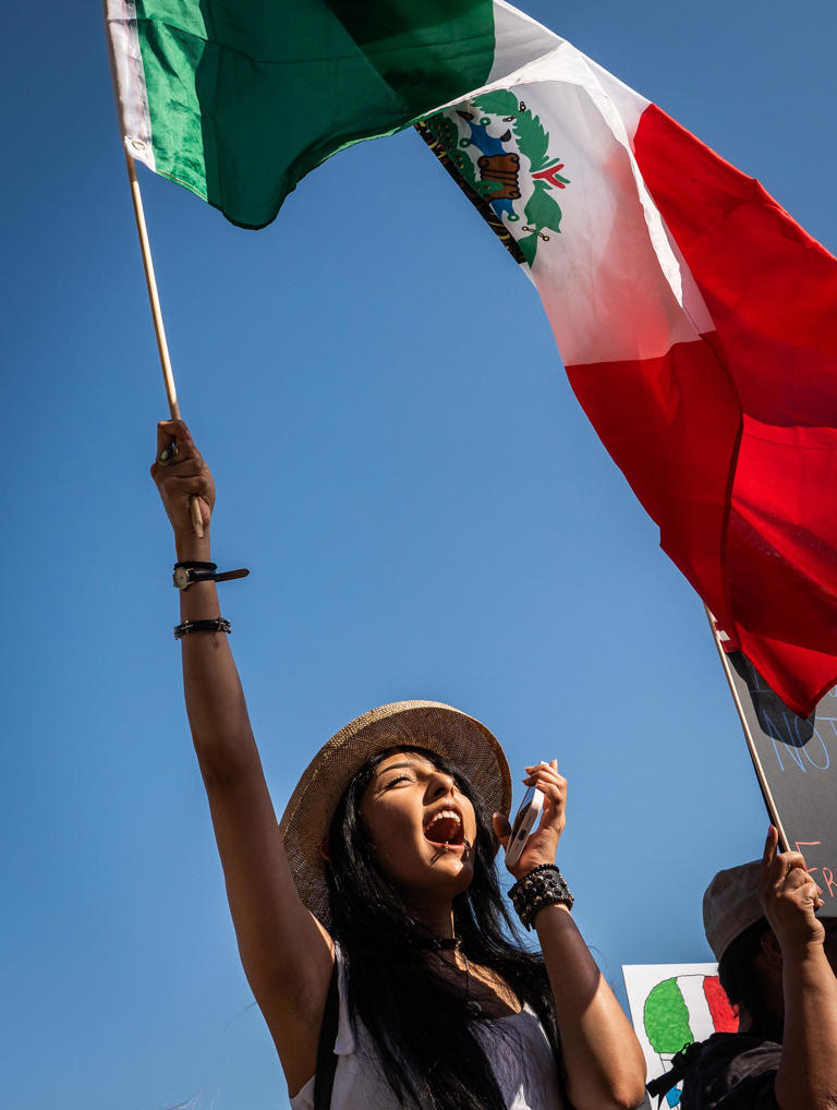 Austin protesters disperse peacefully nearly 2 hours after 'No Kings ...