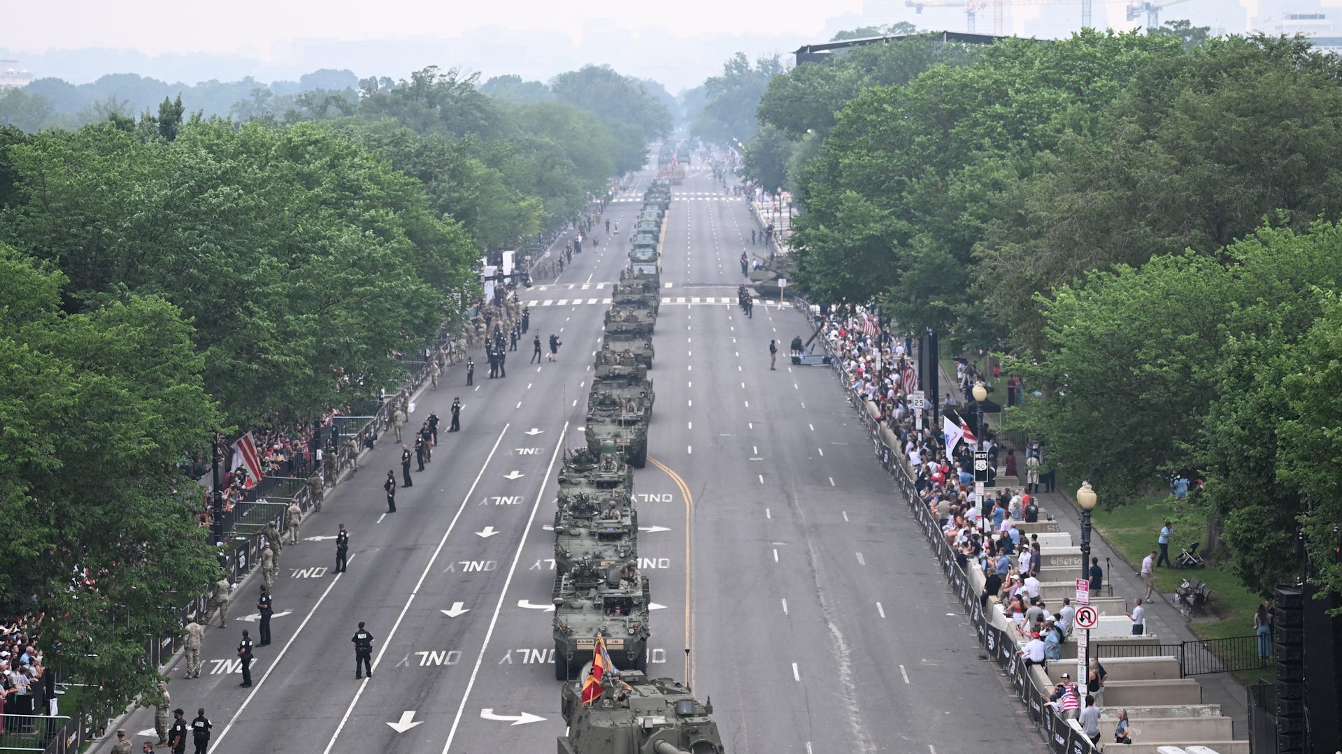 See highlights from Trump's controversial military parade