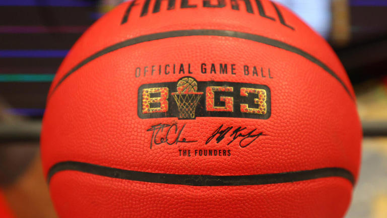 Dwight Howard and Lance Stephenson get into fight in BIG3 season opener ...