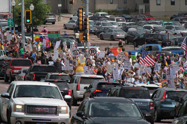 What to know about the Oct. 18 'No Kings' protests planned in South ...