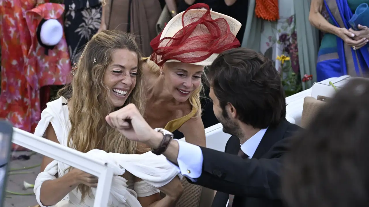 Del papel de Belén Rueda a la llegada de los novios en todoterreno ...