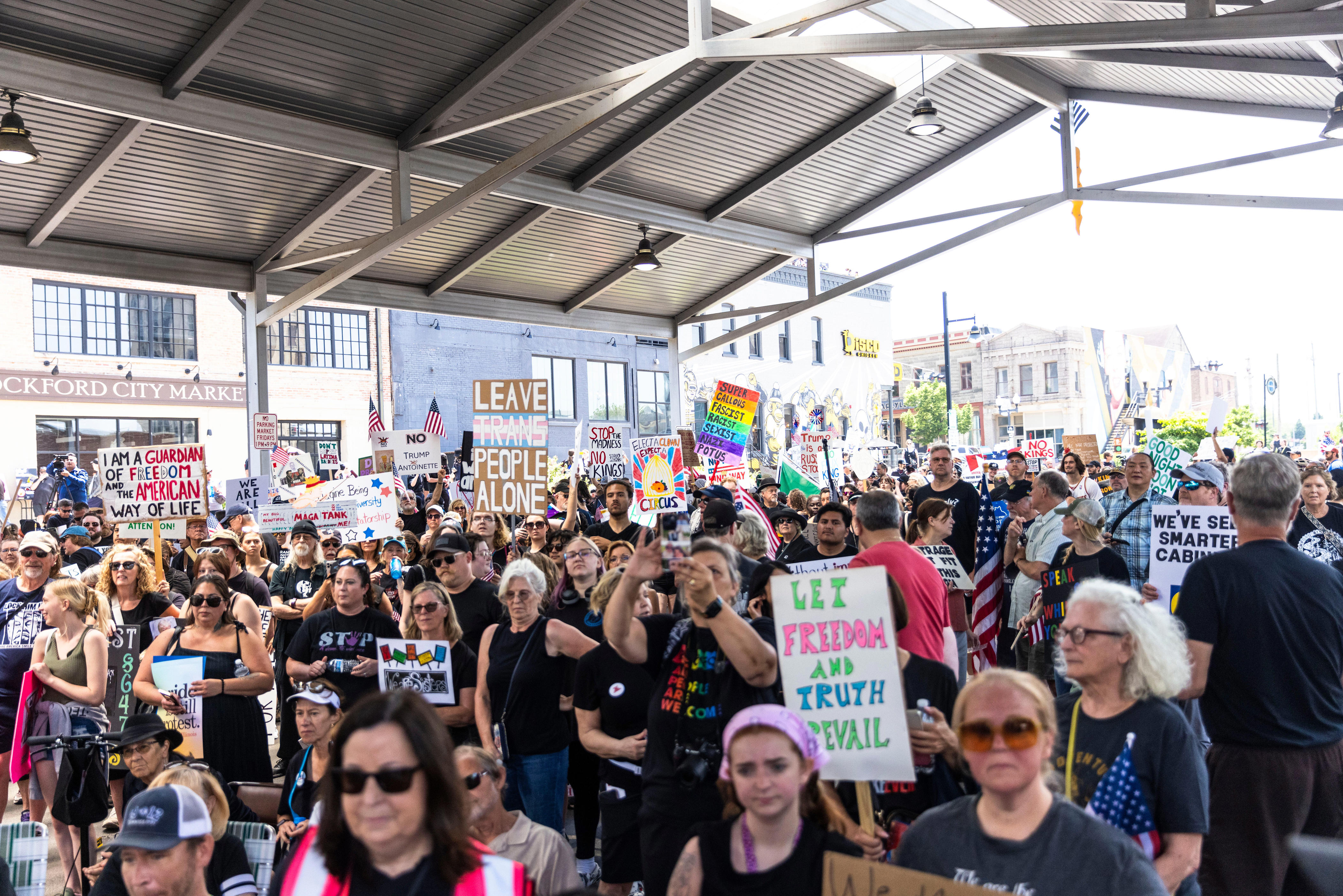 'Rockford will have no kings': Thousands protest Trump at rally, march