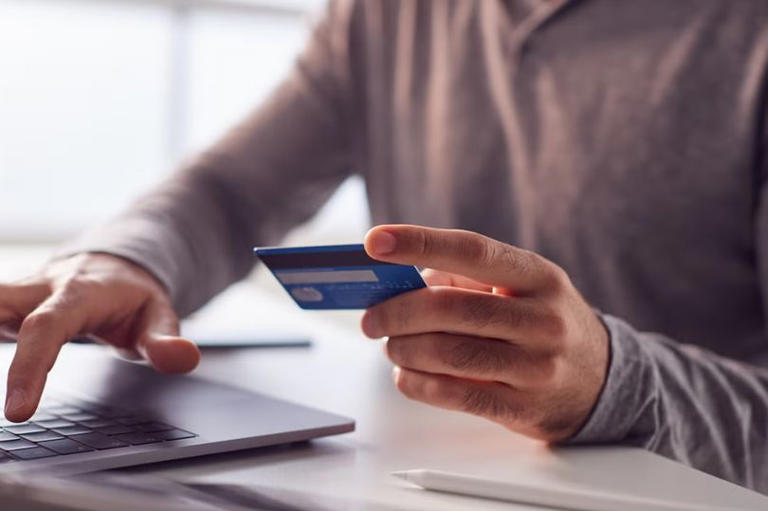 Santander, Nationwide, Barclays customers told to make payments on ...