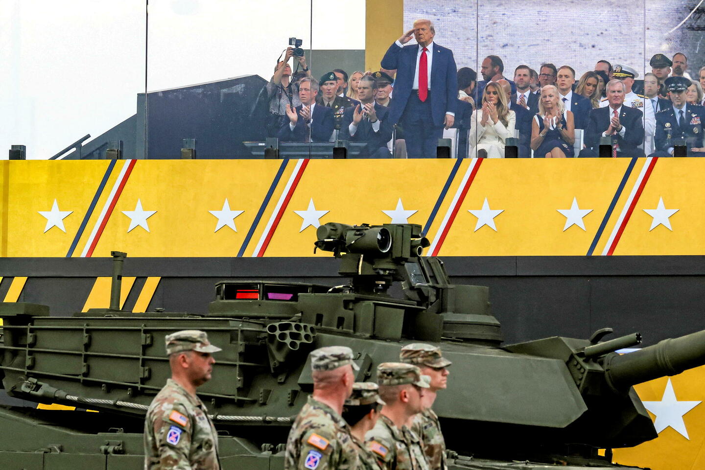 À Washington, les images du défilé militaire voulu par Donald Trump