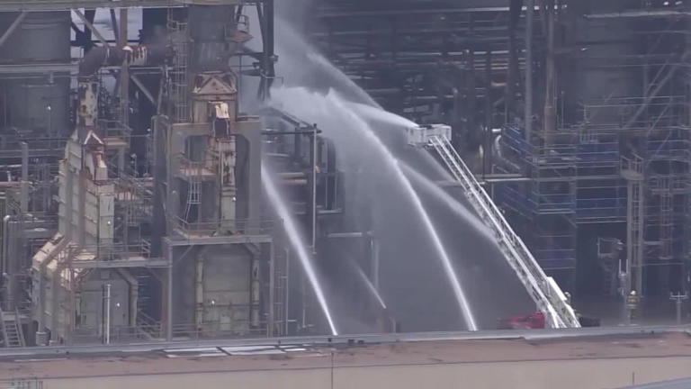 Texas City shelter-in-place lifted after fire at Marathon refinery