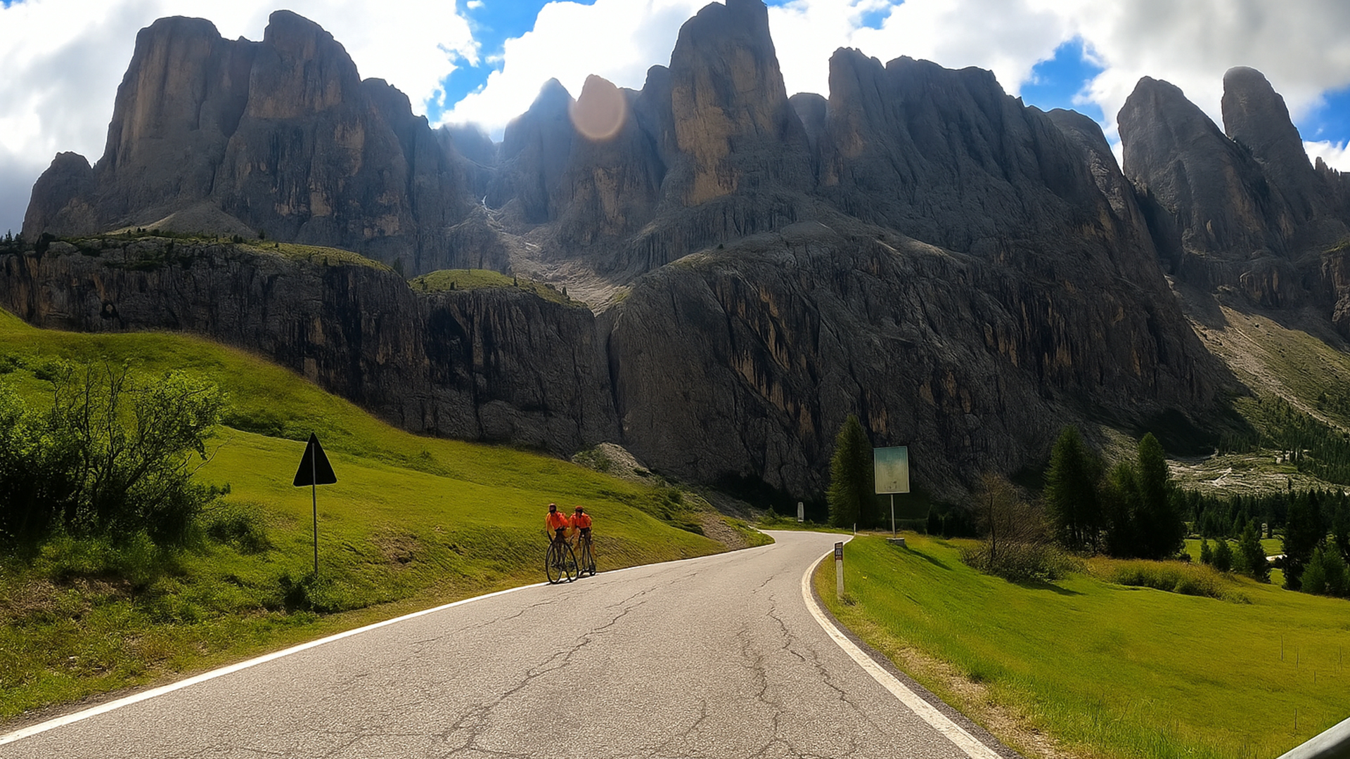 Scenic Drive Through Passo Gardena, Dolomites – Italy in 4K Ultra HD