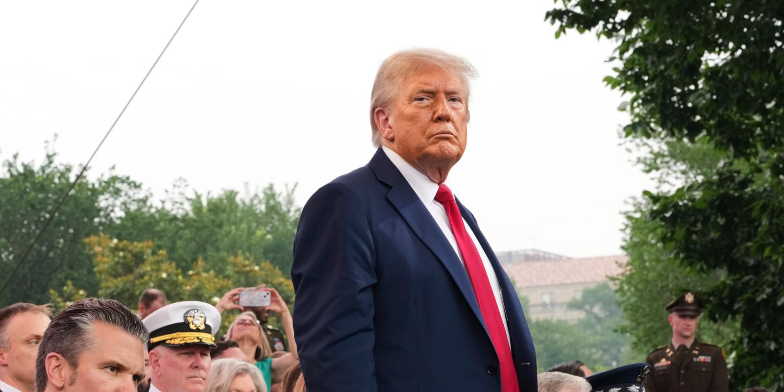 Trumps hot vid attack från Iran: USA slår tillbaka med full styrka