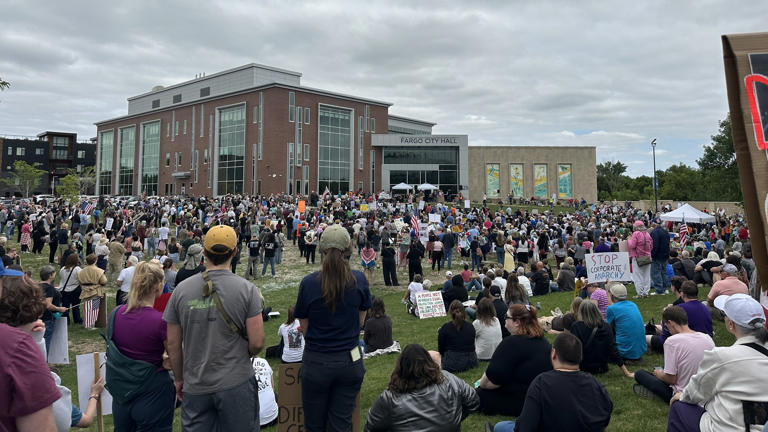 Large turnout for ‘No Kings’ protest outside Fargo City Hall