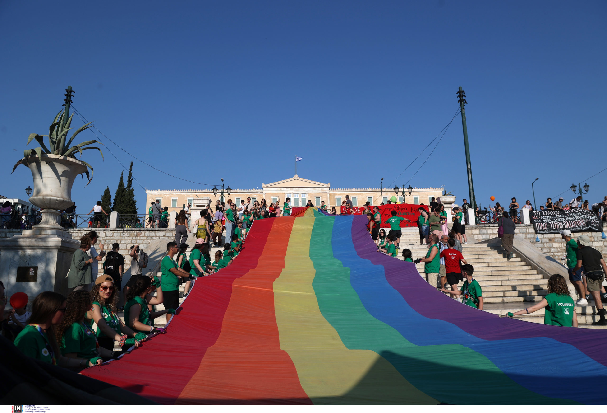 Athens Pride 2025: Πολύχρωμη πορεία για τα ανθρώπινα δικαιώματα, την ...