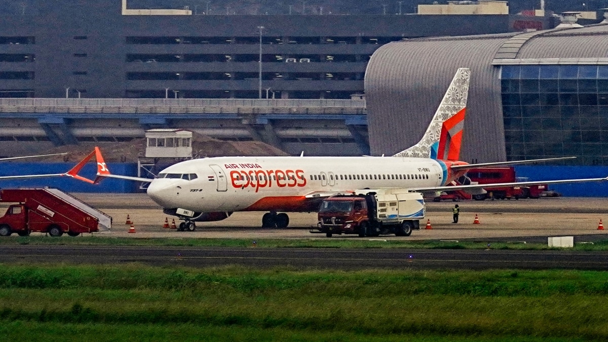 Tech Glitch Grounds Air India Express Plane At Hindon Airport, Flight ...