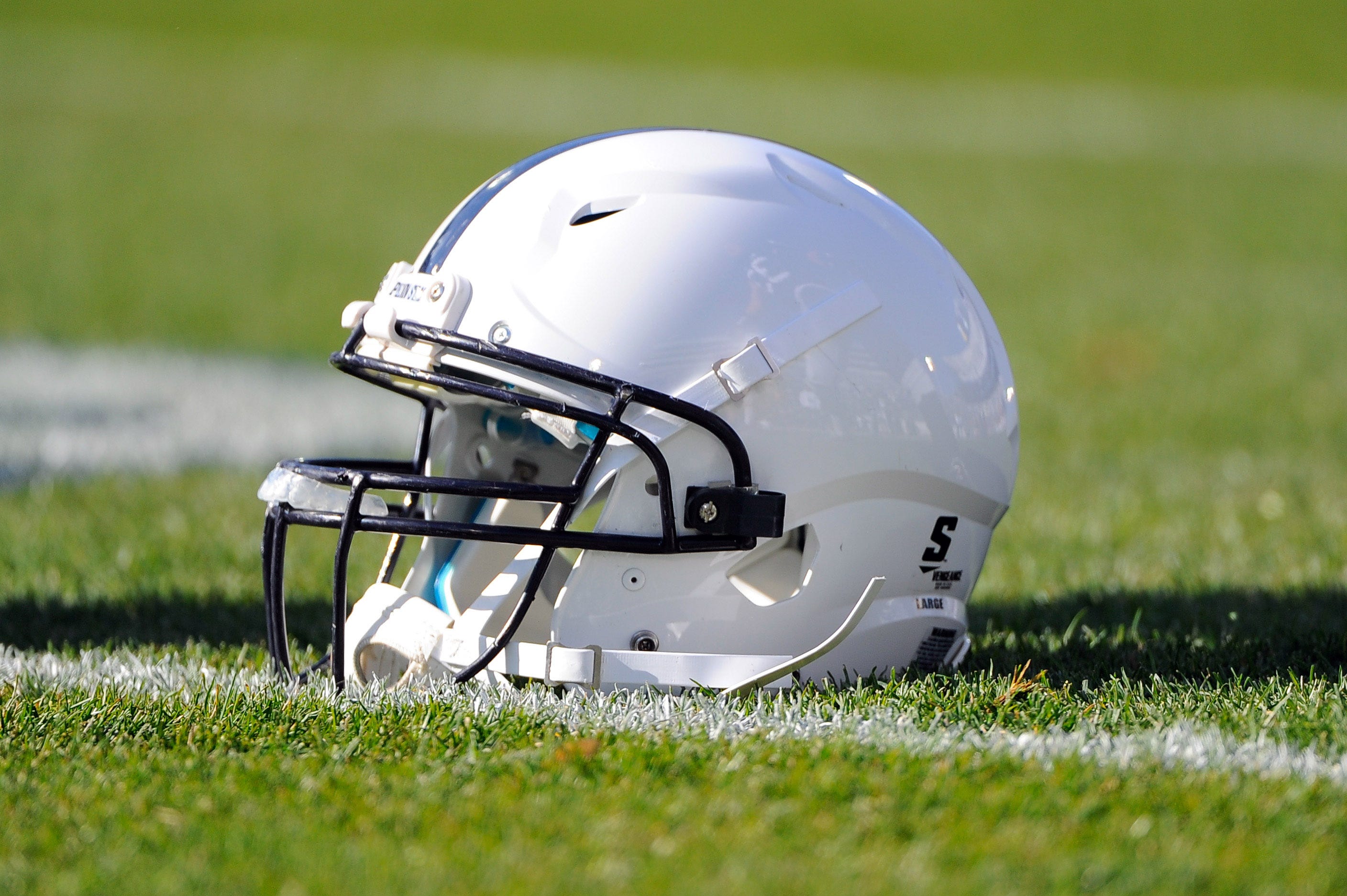 Updated Big Ten football helmet rankings for 2025