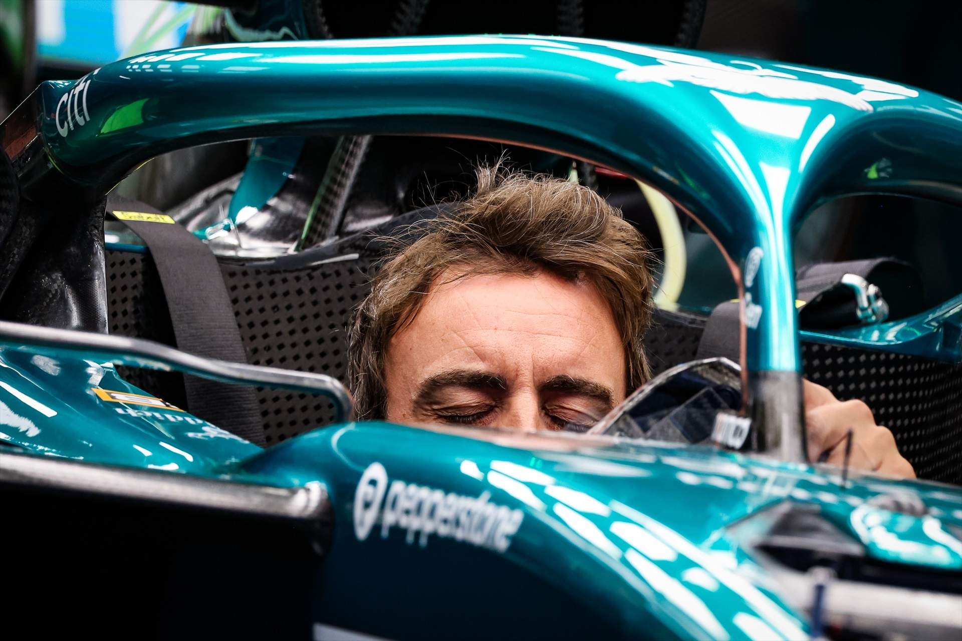 Fernando Alonso cree que el coche no es lo peor de Aston Martin, hay ...