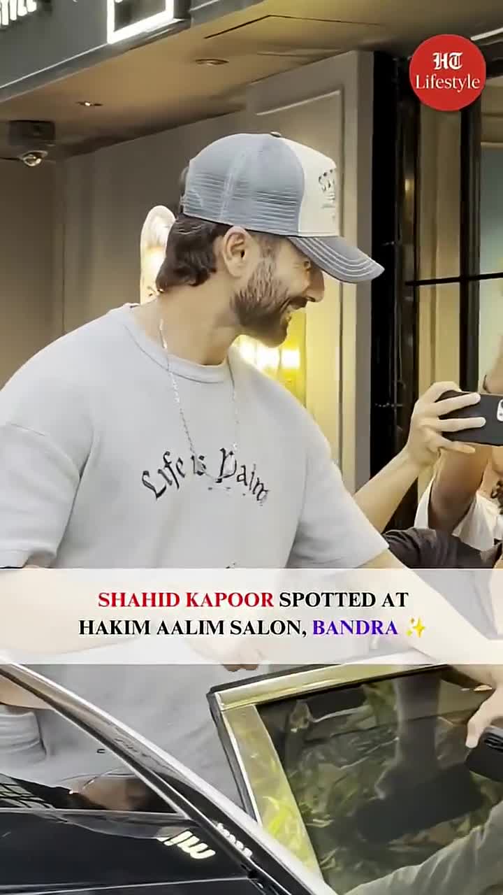 Shahid Kapoor was Shahid Kapoor spotted at Hakim Aalim Salon, Bandra