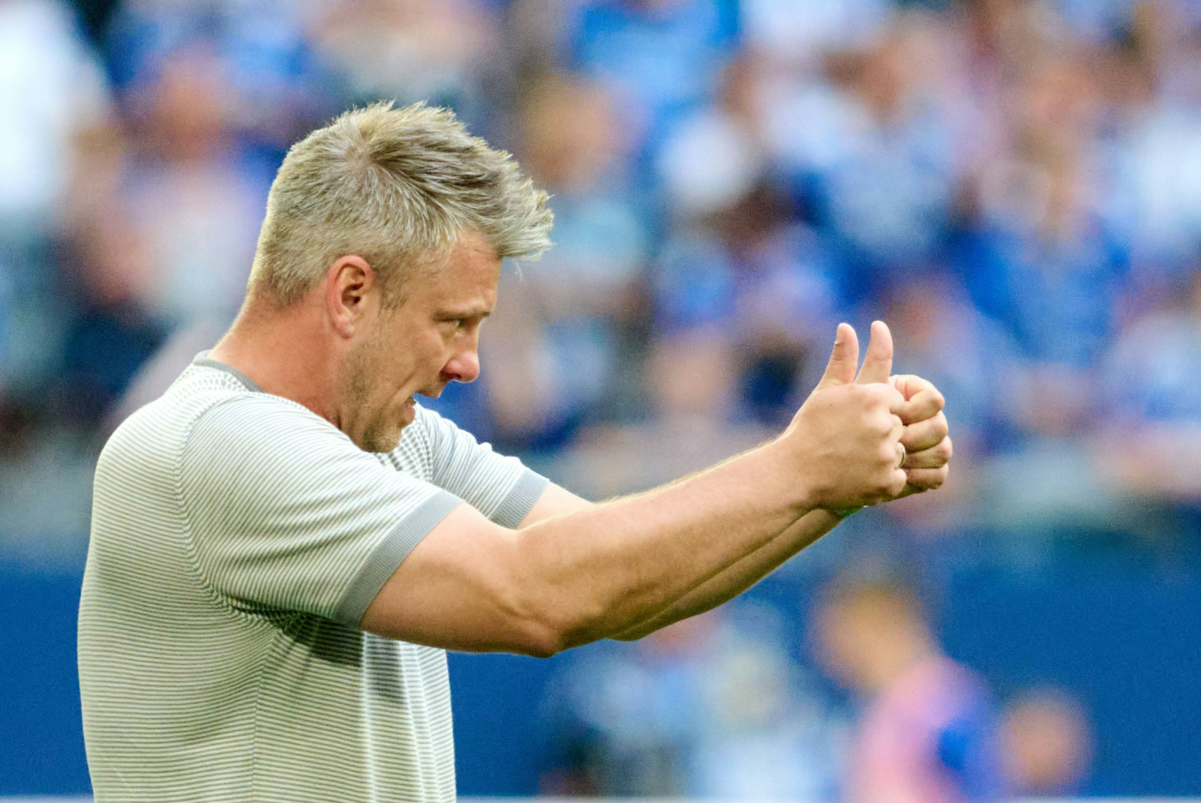 Erstes Pflichtspiel für Kwasniok: DFB-Pokal-Auslosung: FC muss schon in ...