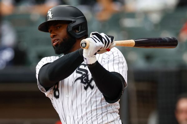 Mets land OF Luis Robert Jr. in trade with White Sox