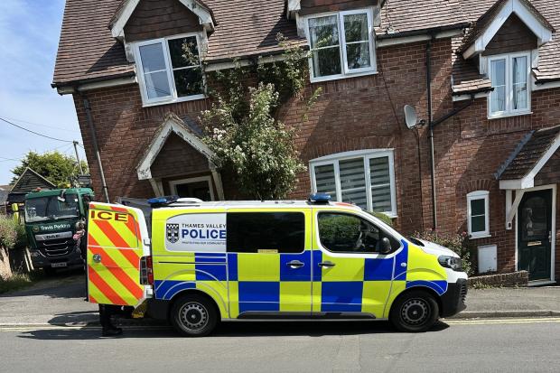 Two arrested after police raid house for drug offences